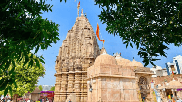 Visit Hatkeshwar Mahadev: Vadnagar's Spiritual Icon